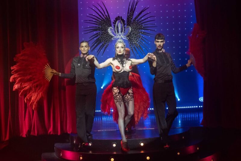 Prague: Evening Czech Cabaret Show at the Hybernia Theater - Key Points