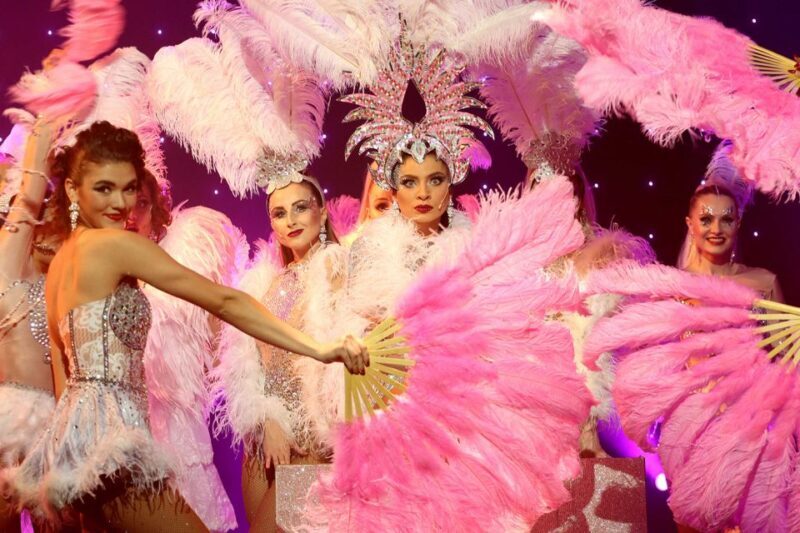 Prague: Evening Czech Cabaret Show at the Hybernia Theater - The Breakdown of the Itinerary