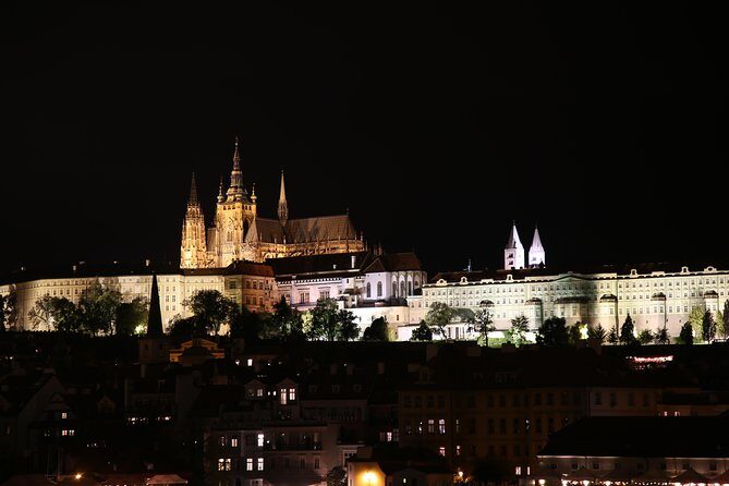 Prague evening tour by car - Authentic Reviews and Real Insights