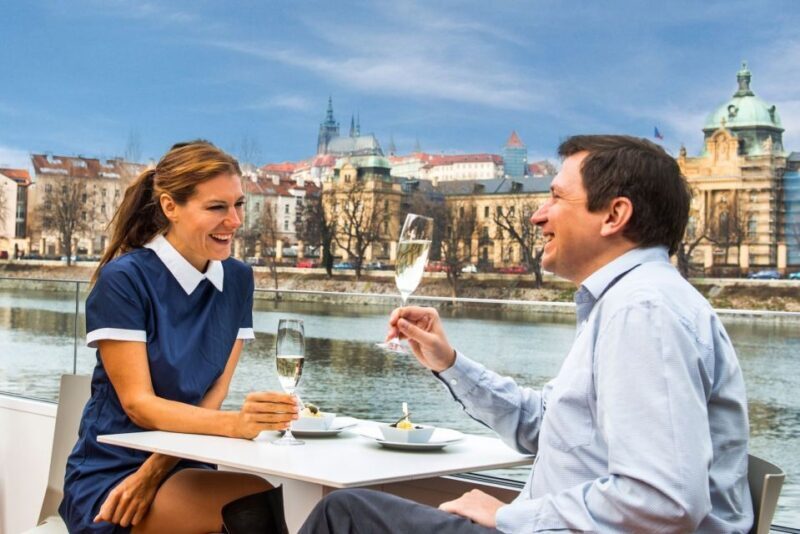 Prague: Evening Vltava River Eco Cruise with Prosecco - Key Points