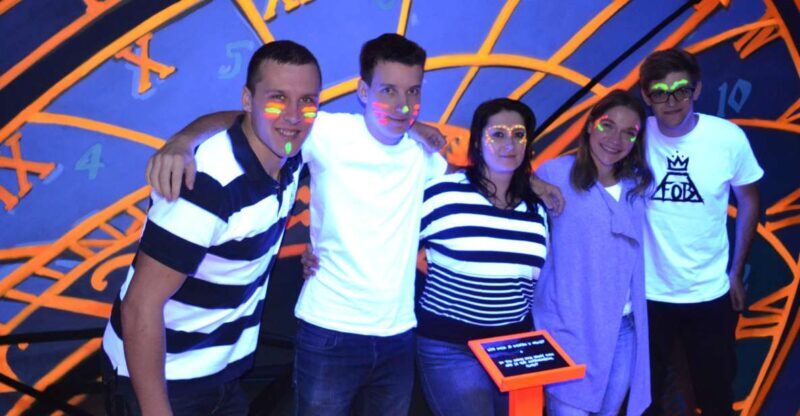 Prague: Glow Golf Mini Golf Game by UV Light - A Balanced Look at the Experience