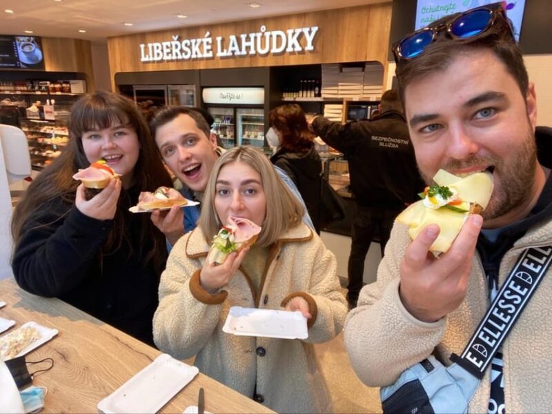Prague: Guided Street Food Walking Tour - Key Points