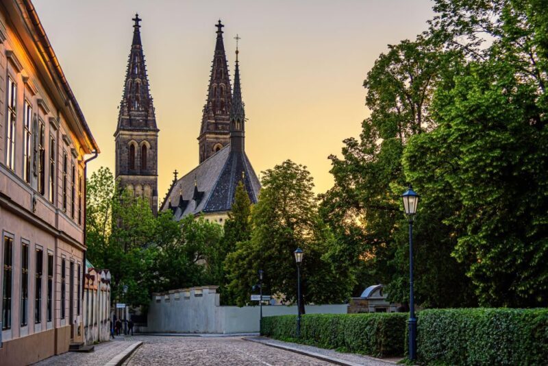 Prague: Guided tour to the historic fortress of Vyehrad - Who Will Love This Tour?
