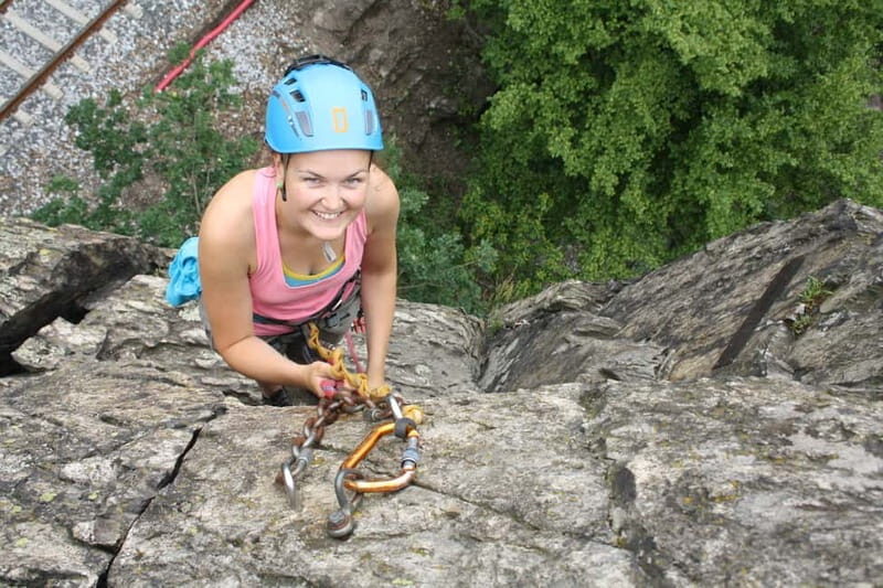 Prague: Half-Day Rock Climbing Experience with Instructor - The Practicalities: Logistics and Group Dynamics