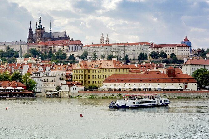 Prague Highlights, Tram & Local Flavors  4hr Semi-private Tour - Practical Considerations for Travelers