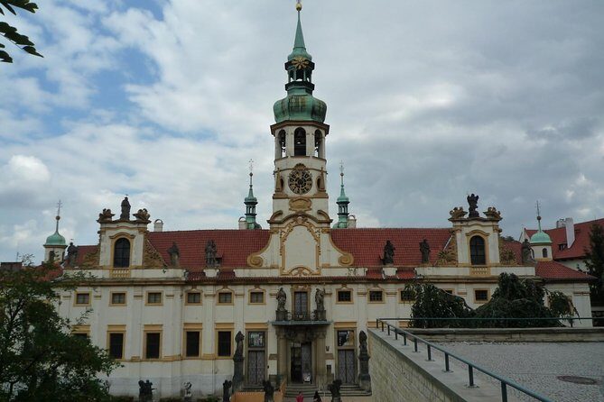 Prague in One Day by a Car - Excellent opportunity to see all the sights - Transportation and Comfort