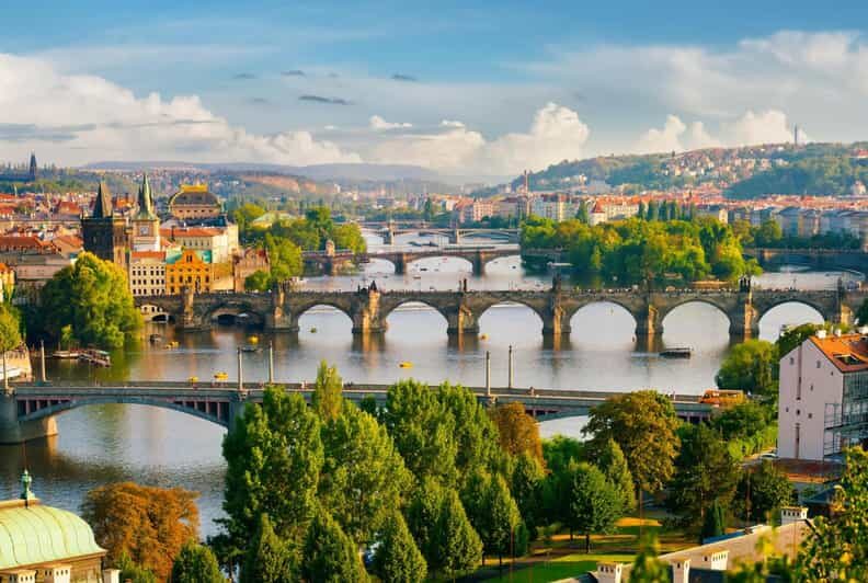 Prague: Insta-Perfect Walk with a Local - Prague: Insta-Perfect Walk with a Local