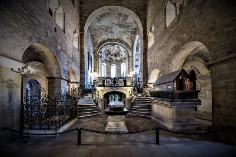 Prague: Klementinum Mirror Chapel Classical Music Concert - Who Will Love This Experience?