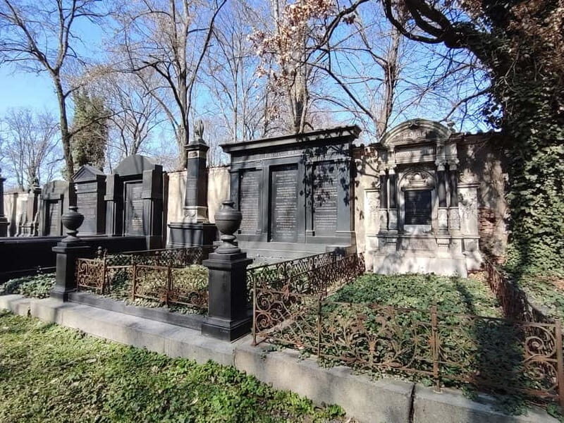 Prague: New Jewish Cemetery Guided Tour - An In-Depth Review of Prague’s New Jewish Cemetery Guided Tour