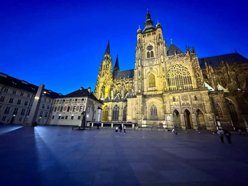 Prague: Night Walk through Prague Castle with City Views - FAQ