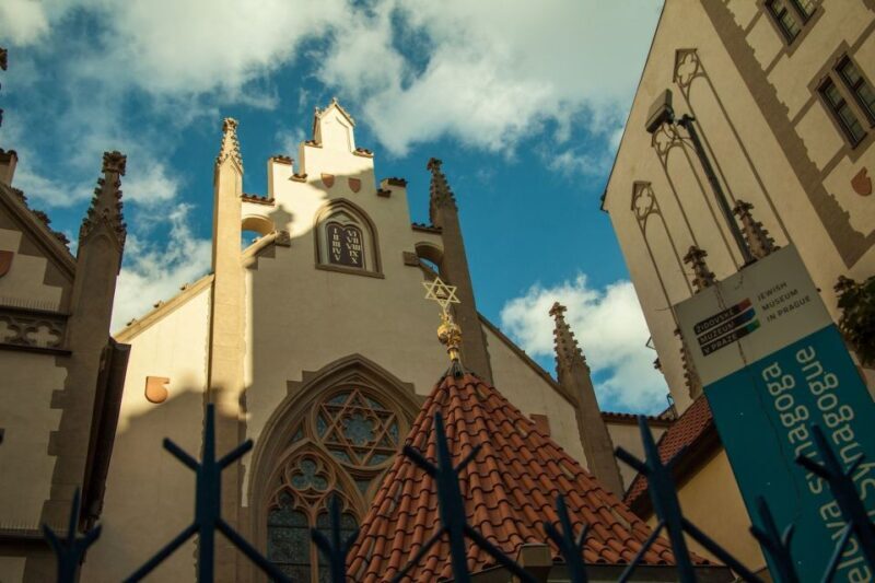 Prague: Old Town and Jewish Quarter Guided Tour in German - FAQ