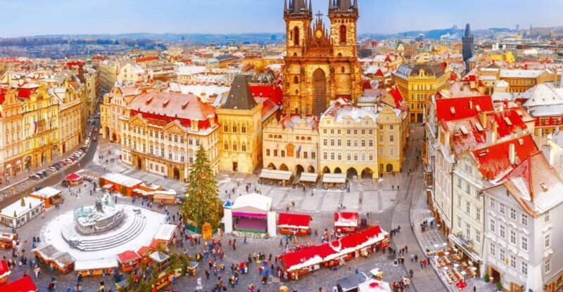 Prague: Old Town Highlights Private Guided Walking Tour - A Close Look at How the Tour Unfolds