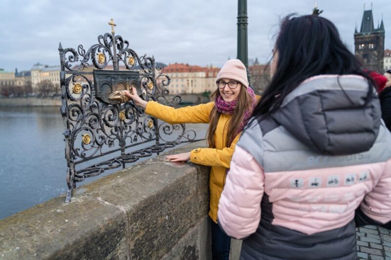 Prague: Old Town Private Walking Tour with Hotel Pickup - Why This Tour Stands Out: An In-Depth Look