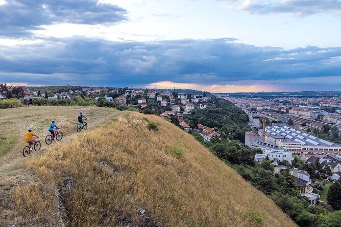 Prague on E-Bike: Explore Greater Downtown Parks & Epic Views - Why You Should Consider This Tour