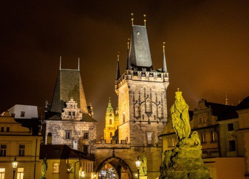 Prague: One Prague Tour with Local Food & Beer - In The Sum Up