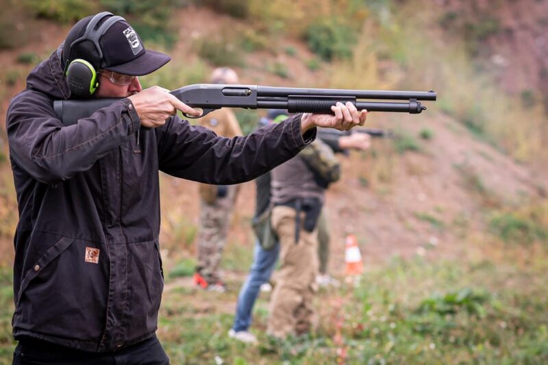 Prague: Outdoor Shooting Experience with up to 10 Guns - Key Points