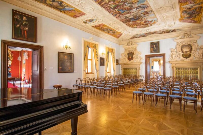 Prague: Piano Recital at Lobkowicz Palace - Key Points