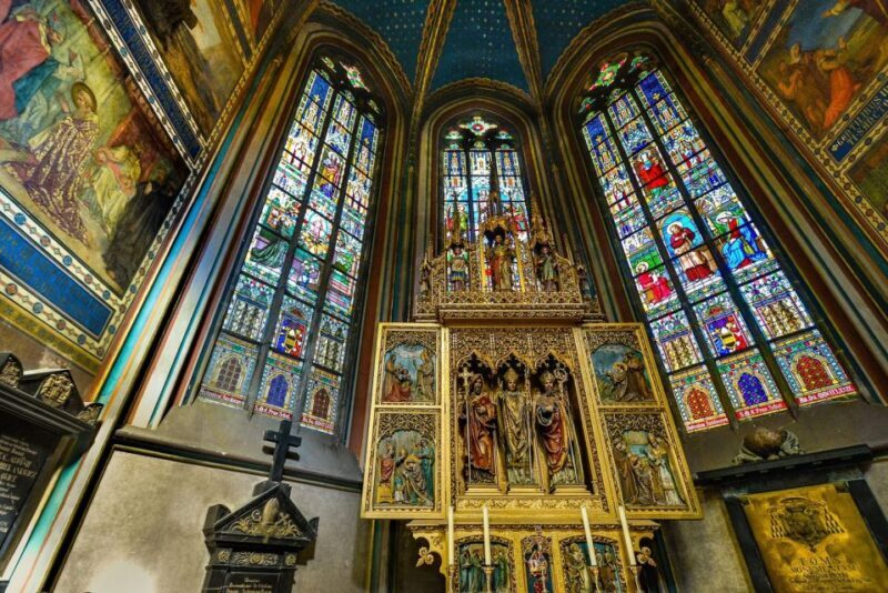 Prague: Prague Castle and Lobkowicz Palace Entry Tickets - Who Is This Tour Best For?