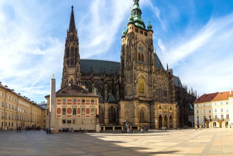 Prague: Prague Castle Guided Tour - Key Points