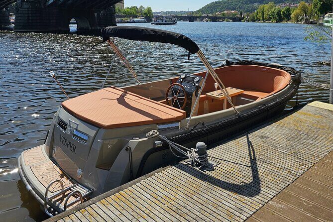 Prague Private Boat Tour - 2 Hours - Pricing and Value: Is It Worth It?