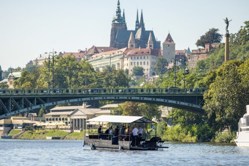 Prague: Private Cycle Boat River Tour with Beer or Prosecco - Practical Tips for Participants