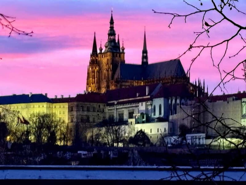 Prague private walking tour - Is It Worth the Cost?