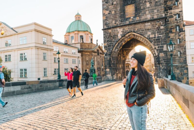 Prague: Professional Photoshoot at Charles Bridge - A Detailed Look at the Experience