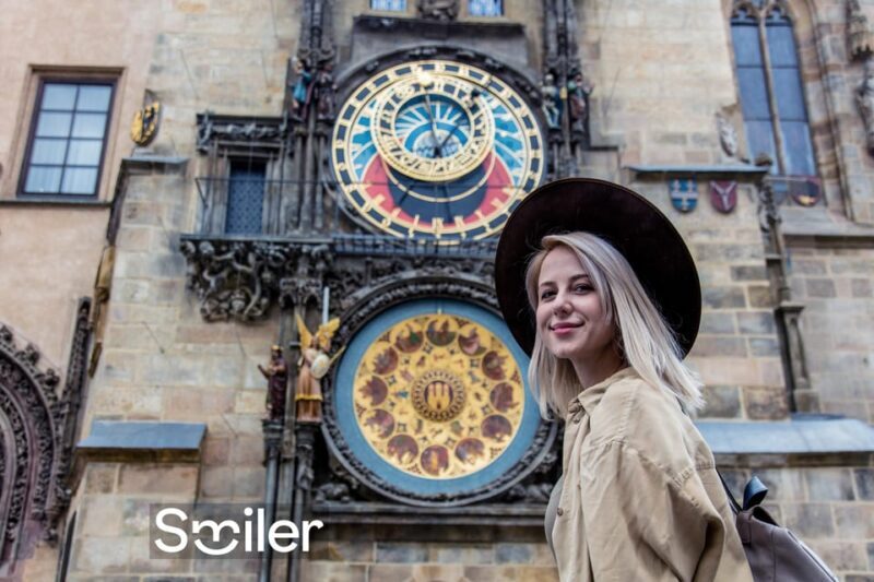 Prague: Professional Photoshoot in the Old Town - An In-Depth Look at the Experience