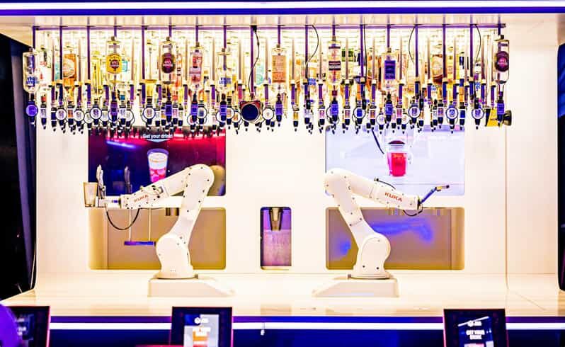 Prague: Robotic Bar Entry with a Drink Included - Key Points