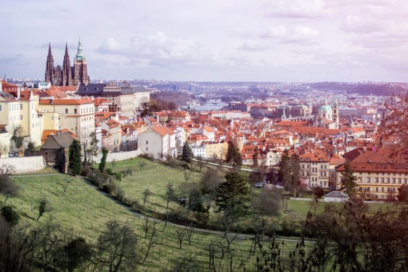 Prague: Segway Tour + Taxi Transfer & Monasteries mini-group - FAQ