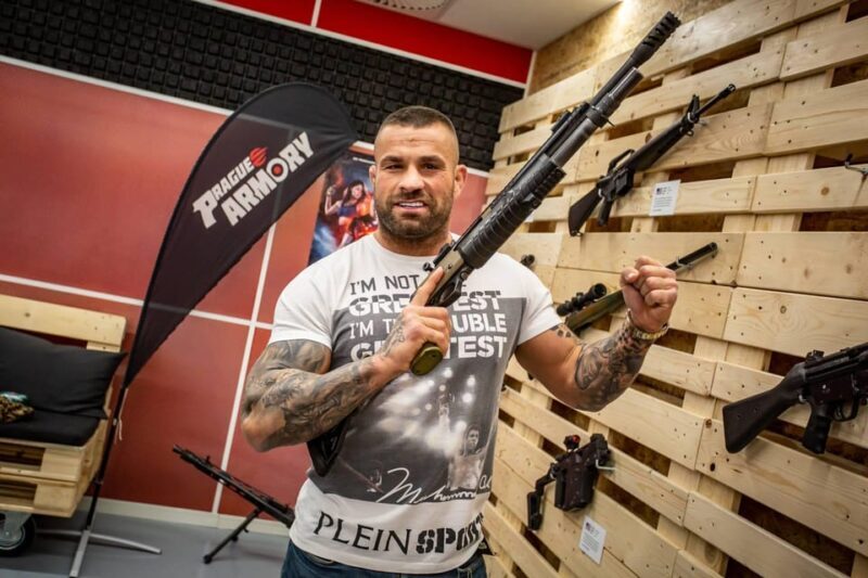 Prague: Shooting Range Experience - What to Expect: A Deep Dive into the Shooting Range Experience