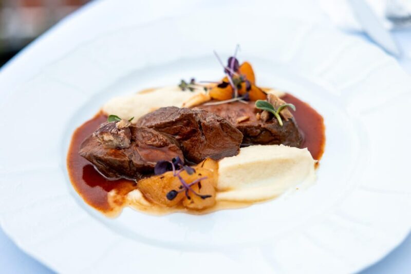 Prague: Sky Bar Aperitivo Menu with Drink & Panoramic Views - The View and Atmosphere