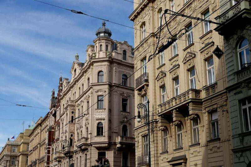 Prague: Step Into a Fairytale on This Essential Walking Tour - Key Points