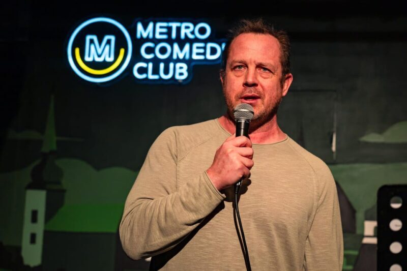 Prague: Sunday Stand-Up Comedy Night in English - A Closer Look at the Experience