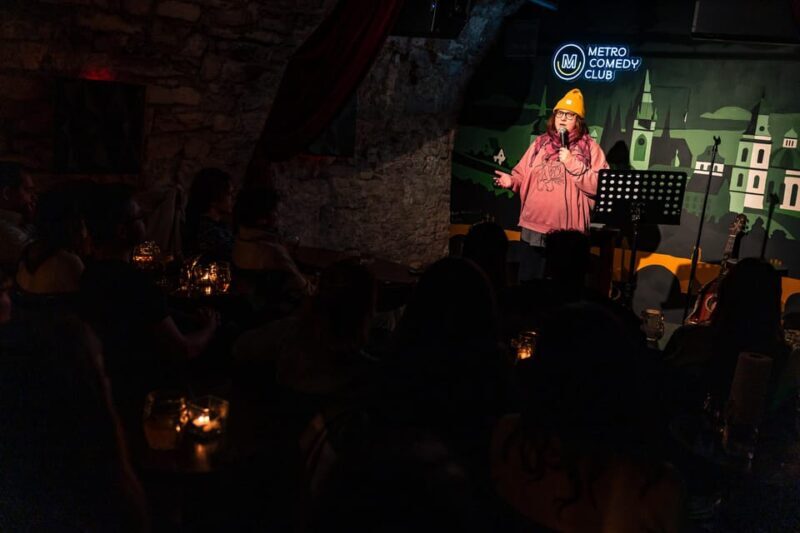 Prague: Sunday Stand-Up Comedy Night in English - Who Should Book This Tour?