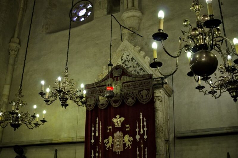 Prague: Synagogues and Jewish Quarter Private Walking Tour - FAQs