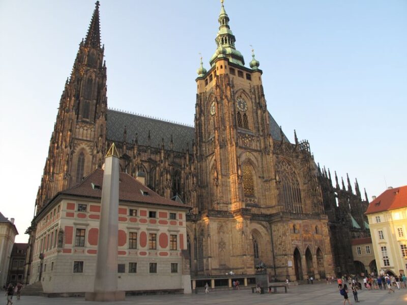 Prague: Vintage Car Ride and Walking Tour - Who Will Love This Tour?