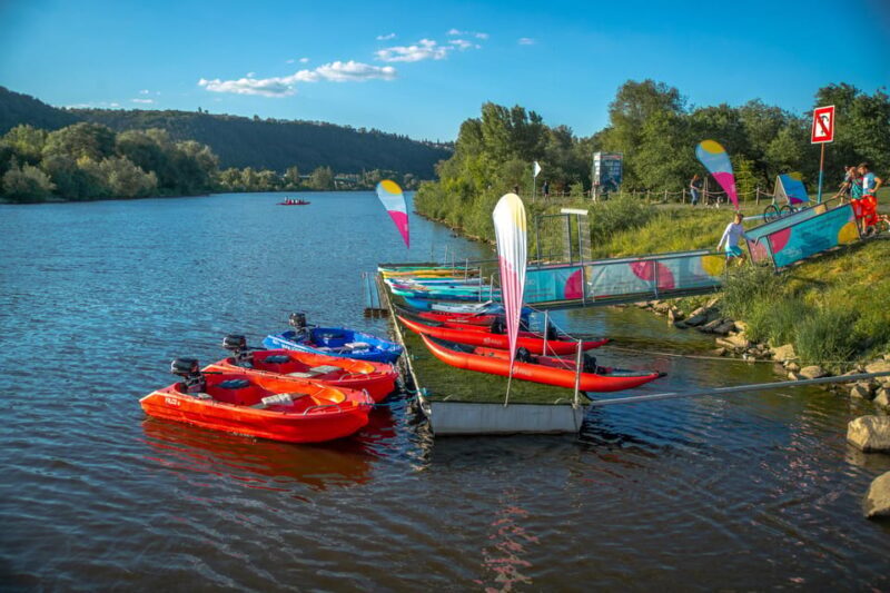 Prague: Vltava River Double Kayak Rental - FAQs