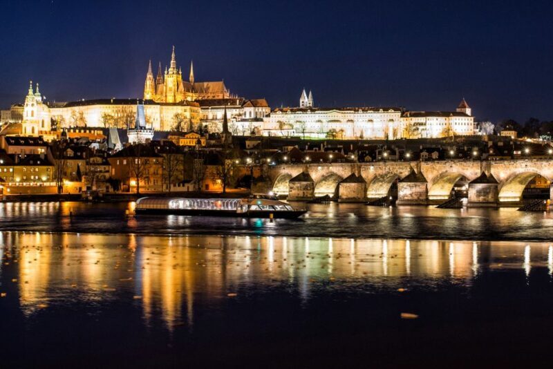 Prague: Vltava River Night Cruise with Buffet - Practicalities & Logistics