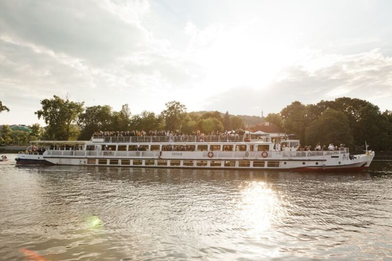 Prague: Vltava River Sightseeing Cruise - FAQ