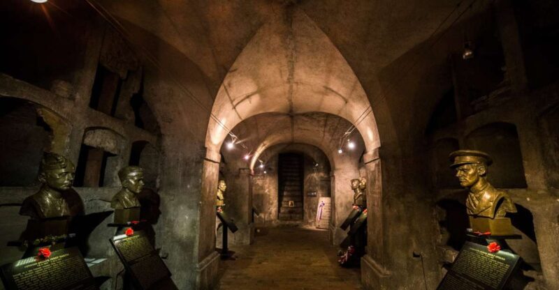 Prague: World War 2 and Operation Anthropoid Walking Tour - A Closer Look at the Experience