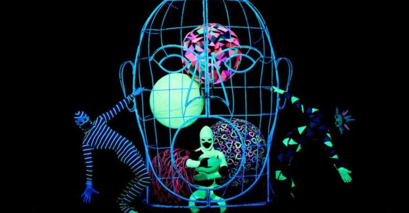 Prague: WOW Show Black Light Theater - The Performance and Visual Magic