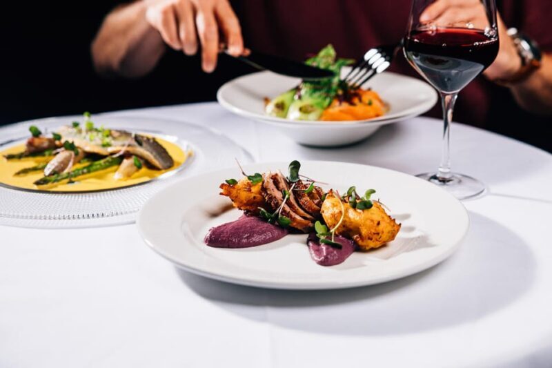 Prague:Breathtaking Cabaret Show with 4-Course Dinner Option - Seating and Accessibility