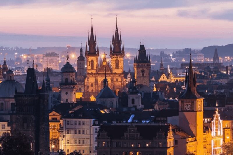 Prague's 3 Hour Winter Walking Tour and Christmas Market - An In-Depth Look at the Prague Winter Walking Tour