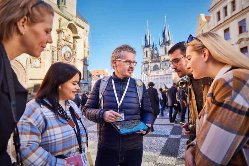 Pragues communist past - Introduction: A Walk through Prague’s Cold War History