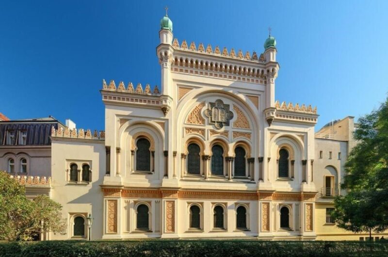 Pragues Jewish Quarter Private Tour - Navigating the Jewish Quarter: What to Expect on Your Tour