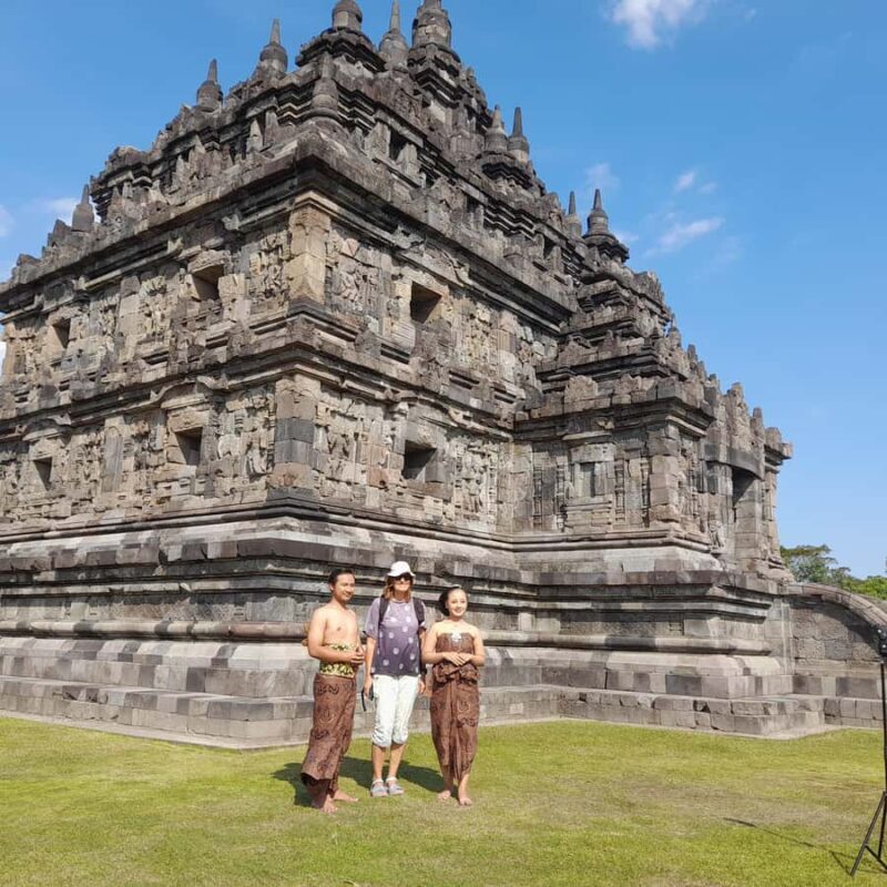 Prambanan, Hidden temple, & Ramayana Ballet perfomance - The Prambanan Complex: A Majestic Start
