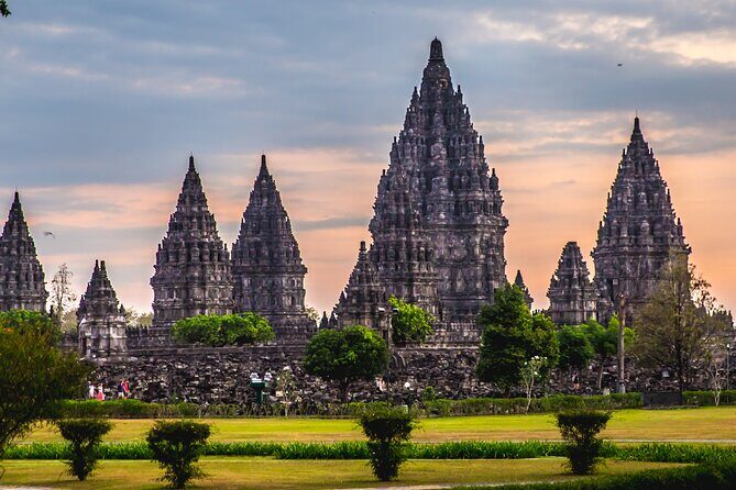 Prambanan Temple and Ramayana Ballet Show (VIP Seat with dinner) - Authenticity and Cultural Significance