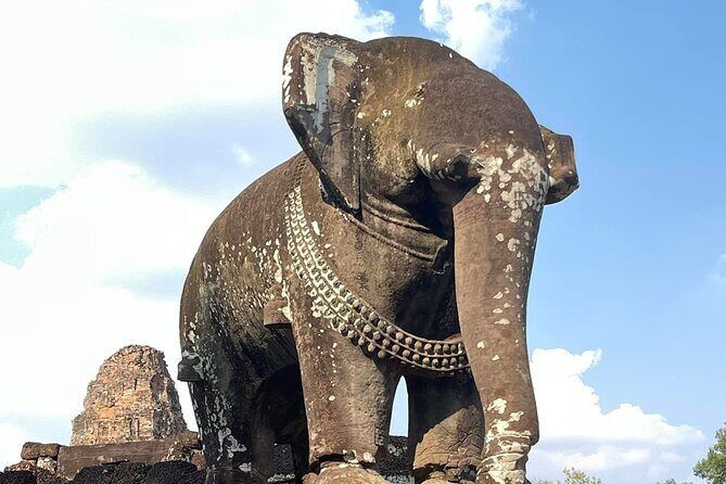 Preah Khan, Neak Pean and Pre-Rup Private Tour - Exploring the Itinerary: A Deep Dive into the Temples