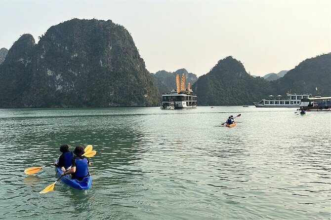 Premium 2D1N Balcony Cruise  Halong & Lan Ha Bay Luxury Trip - Who Would Love This Tour?